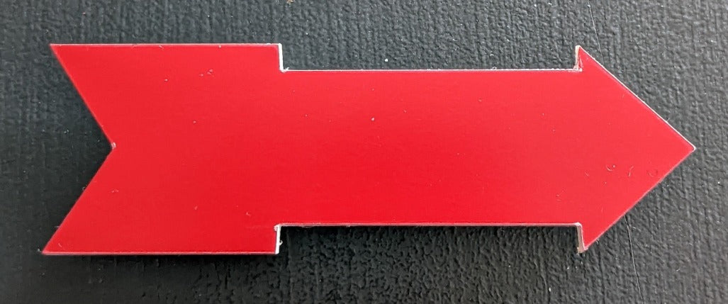 Nametag Arrow – Johnnys Tavern KS